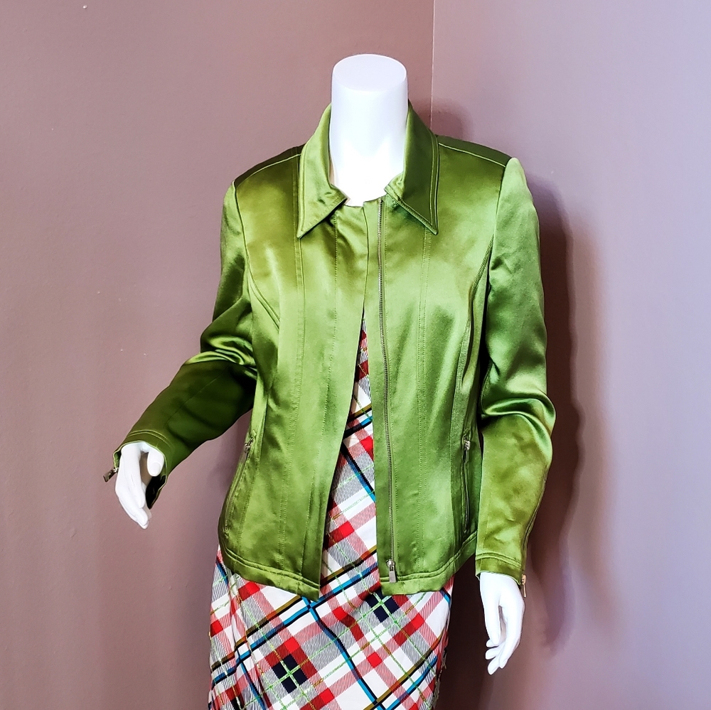 Carmen Marco Valvo Green Satin Zip Jacket Size 6 - Gem